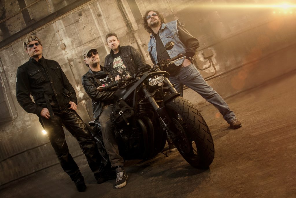 Razzmatazz (D) – Diggin’ For Gold - METALGLORY Magazine
